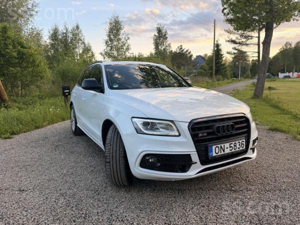 Balts Audi Q5 2013 Rīga, ar dzinēja tilpumu 3.00 L un nobraukumu 295 tūkst. km par 14900 €, foto 1 vietnē AUTOMOTO.COM.LV