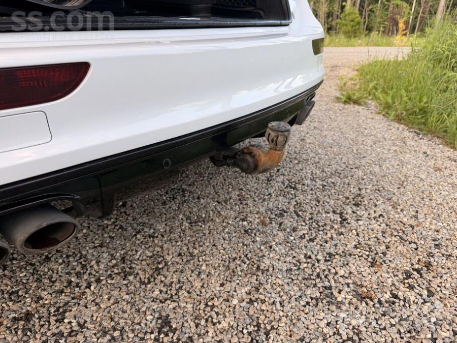 Balts Audi Q5 2013 Rīga, ar dzinēja tilpumu 3.00 L un nobraukumu 295 tūkst. km par 14900 €, foto 8 vietnē AUTOMOTO.COM.LV