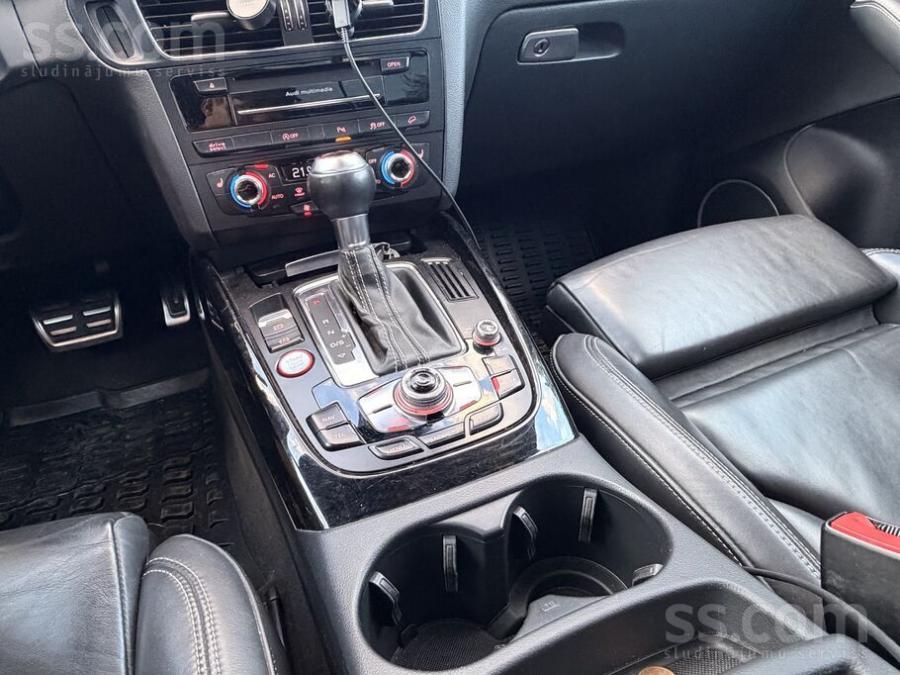 Balts Audi Q5 2013 Rīga, ar dzinēja tilpumu 3.00 L un nobraukumu 295 tūkst. km par 14900 €, foto 25 vietnē AUTOMOTO.COM.LV
