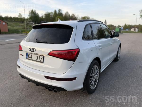 Balts Audi Q5 2013 Rīga, ar dzinēja tilpumu 3.00 L un nobraukumu 294 tūkst. km par 15500 €, foto 2 vietnē AUTOMOTO.COM.LV