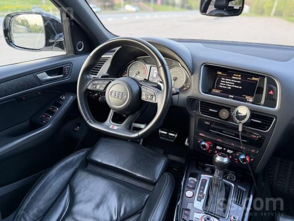 Balts Audi Q5 2013 Rīga, ar dzinēja tilpumu 3.00 L un nobraukumu 294 tūkst. km par 15500 €, foto 5 vietnē AUTOMOTO.COM.LV