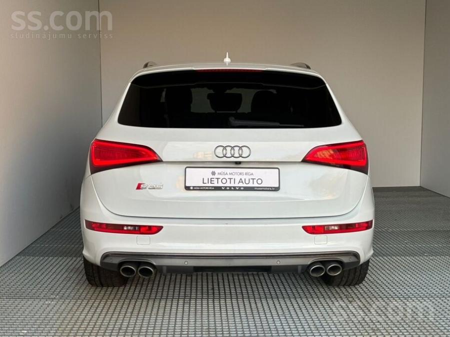 Balts Audi Q5 2013 Rīga, ar dzinēja tilpumu 3.00 L un nobraukumu 216 tūkst. km par 14900 €, foto 5 vietnē AUTOMOTO.COM.LV