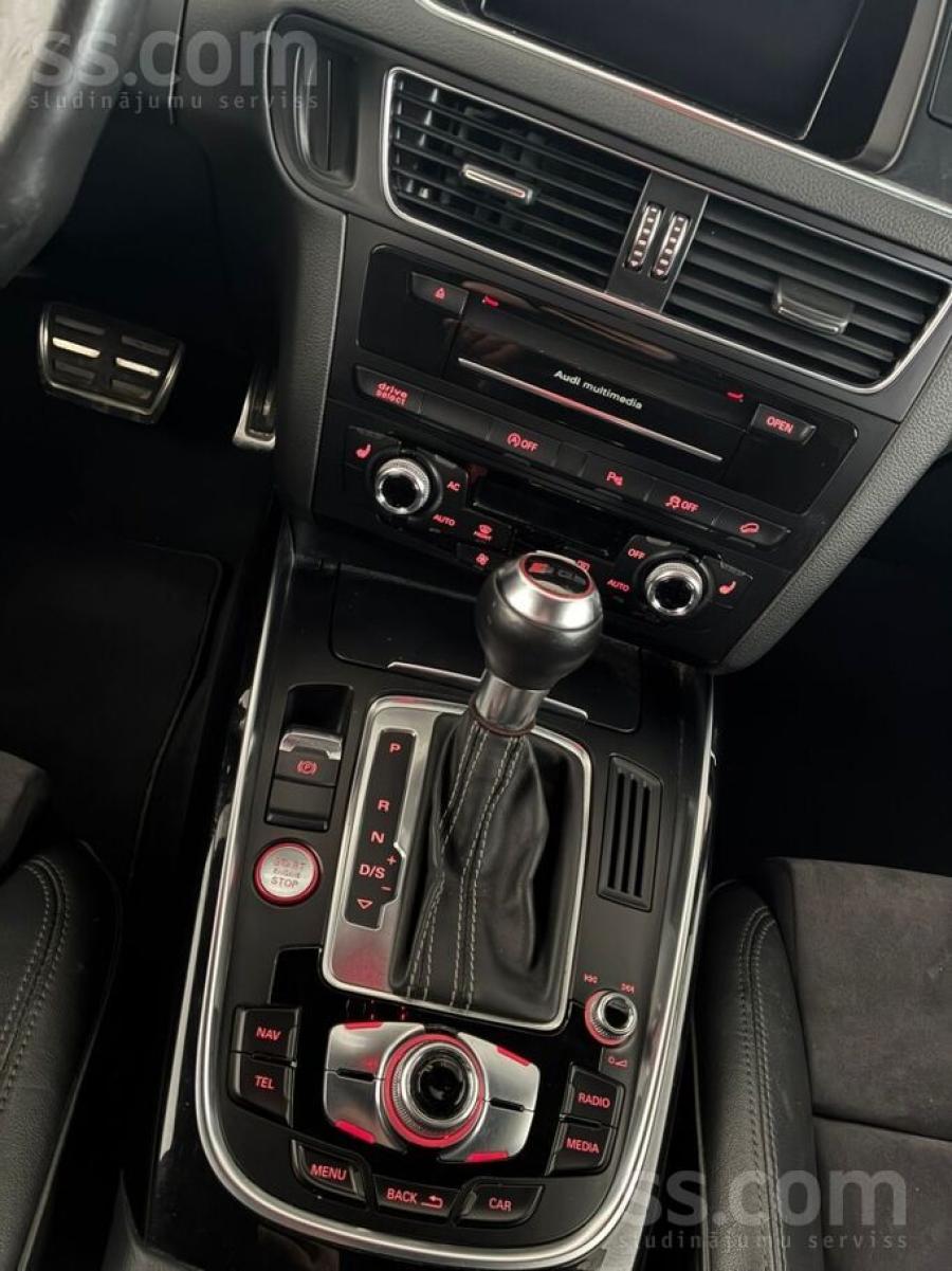 Balts Audi Q5 2013 Rīga, ar dzinēja tilpumu 3.00 L un nobraukumu 216 tūkst. km par 14900 €, foto 13 vietnē AUTOMOTO.COM.LV
