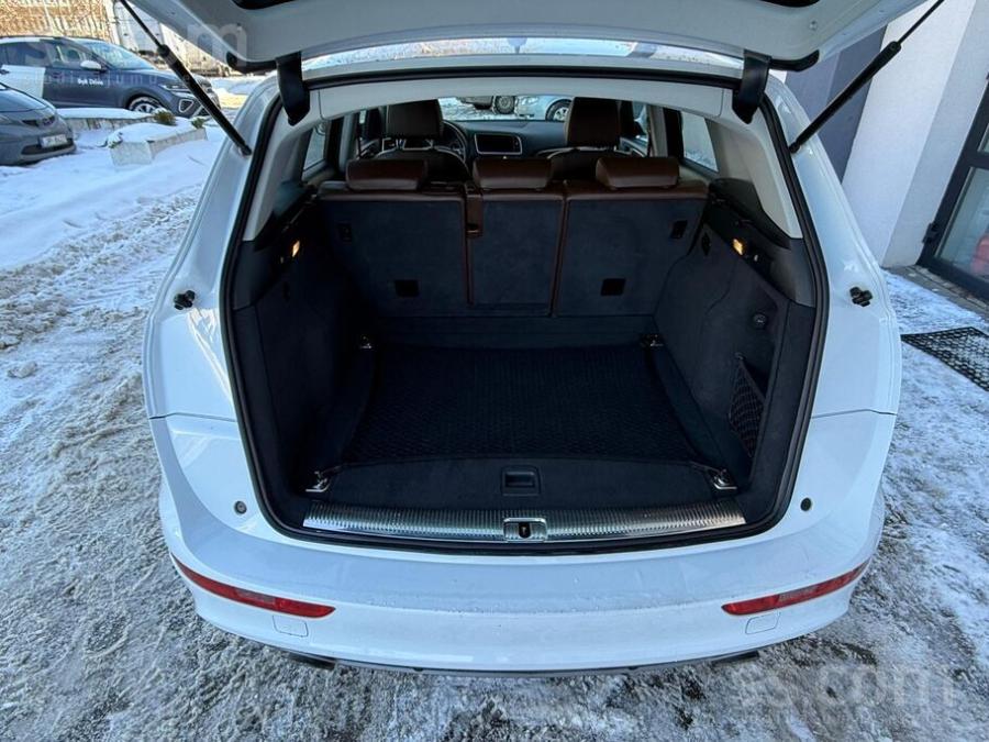 White Audi Q5 2013 in Riga, with an engine capacity of 2.00 L and mileage of 136 thousand km for 11900 €, photo 14 on AUTOMOTO.COM.LV