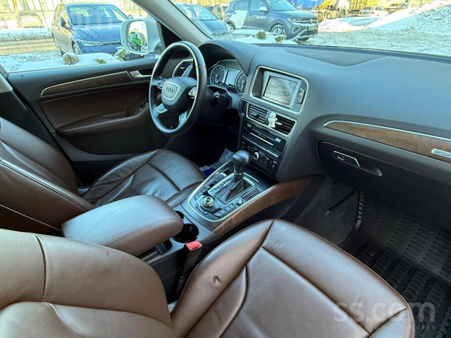 White Audi Q5 2013 in Riga, with an engine capacity of 2.00 L and mileage of 136 thousand km for 11900 €, photo 20 on AUTOMOTO.COM.LV