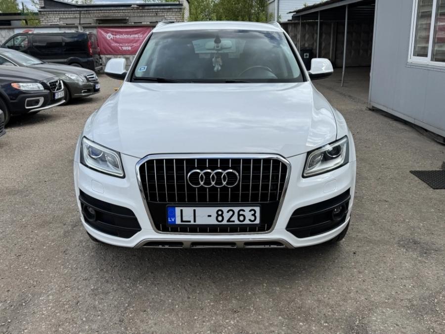 White Audi Q5 2013 in Riga, with an engine capacity of 2.00 L and mileage of 267 thousand km for 14000 €, photo 12 on AUTOMOTO.COM.LV