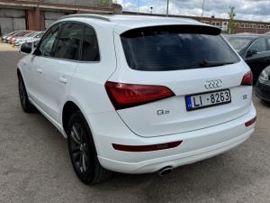 White Audi Q5 2013 in Riga, with an engine capacity of 2.00 L and mileage of 267 thousand km for 14000 €, photo 15 on AUTOMOTO.COM.LV