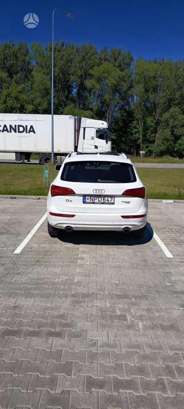 White Audi Q5 2013 in Klaipeda, with an engine capacity of 1.98 L and mileage of 267 thousand km for 11500 €, photo 7 on AUTOMOTO.COM.LV