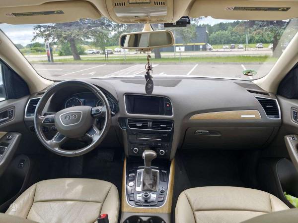 Balts Audi Q5 2013 Plungė, ar dzinēja tilpumu 3.00 L un nobraukumu 160 tūkst. km par 11800 €, foto 5 vietnē AUTOMOTO.COM.LV