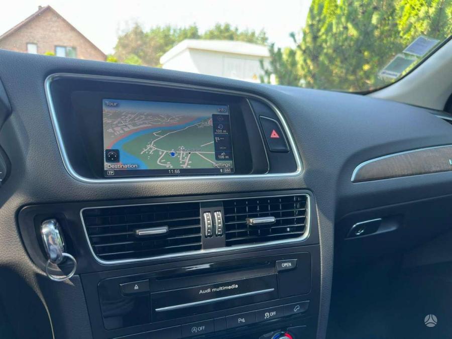 White Audi Q5 2013 in Vilnius, with an engine capacity of 2.97 L and mileage of 278 thousand km for 12900 €, photo 24 on AUTOMOTO.COM.LV