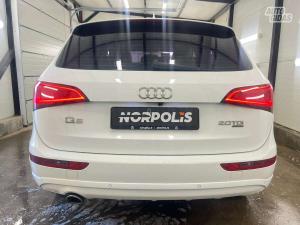 White Audi Q5 2013 in Aukstieji Rusokai, with an engine capacity of 2.00 L and mileage of 238 thousand km for 11374 €, photo 10 on AUTOMOTO.COM.LV