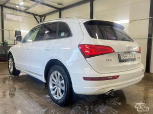 White Audi Q5 2013 in Aukstieji Rusokai, with an engine capacity of 2.00 L and mileage of 238 thousand km for 11374 €, photo 12 on AUTOMOTO.COM.LV