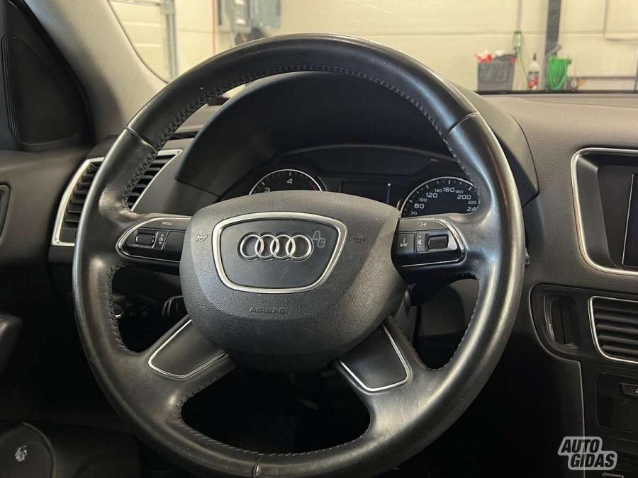 White Audi Q5 2013 in Aukstieji Rusokai, with an engine capacity of 2.00 L and mileage of 238 thousand km for 11374 €, photo 27 on AUTOMOTO.COM.LV
