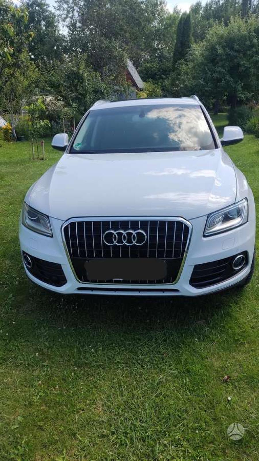 White Audi Q5 2013 in Ukmerge, with an engine capacity of 2.00 L and mileage of 298 thousand km for 11600 €, photo 1 on AUTOMOTO.COM.LV
