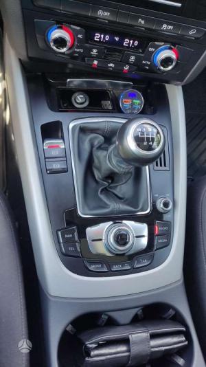 White Audi Q5 2013 in Ukmerge, with an engine capacity of 2.00 L and mileage of 298 thousand km for 11600 €, photo 18 on AUTOMOTO.COM.LV