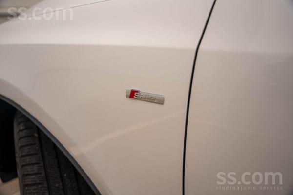 White Audi Q5 2013 in Riga, with an engine capacity of 3.00 L and mileage of 254 thousand km for 13990 €, photo 3 on AUTOMOTO.COM.LV