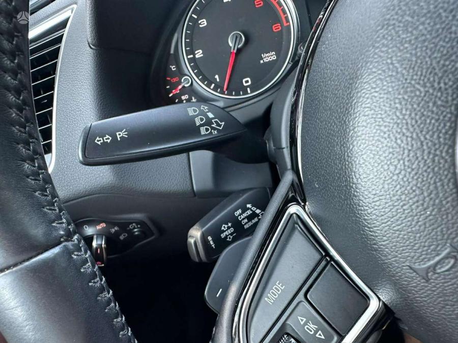 White Audi Q5 2013 in Vilnius, with an engine capacity of 2.97 L and mileage of 278 thousand km for 11990 €, photo 22 on AUTOMOTO.COM.LV