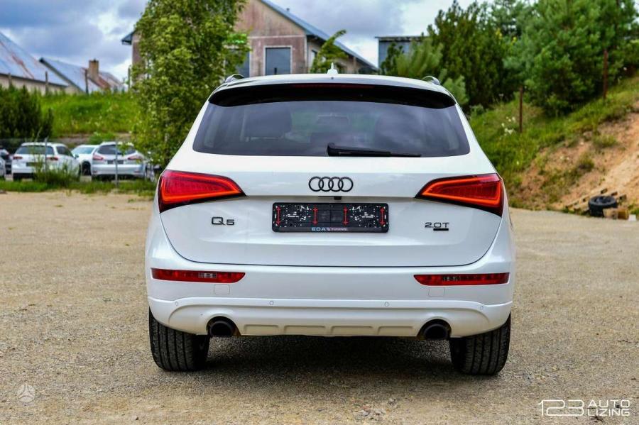 White Audi Q5 2013 in Kretinga, with an engine capacity of 2.00 L and mileage of 227 thousand km for 12750 €, photo 7 on AUTOMOTO.COM.LV
