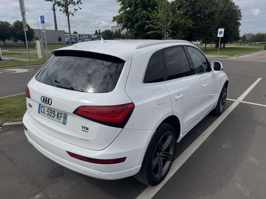 Balts Audi Q5 2013 Kauņa, ar dzinēja tilpumu 1.97 L un nobraukumu 196 tūkst. km par 12399 €, foto 5 vietnē AUTOMOTO.COM.LV