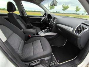 Balts Audi Q5 2013 Marijampole, ar dzinēja tilpumu 1.97 L un nobraukumu 328 tūkst. km par 8900 €, foto 17 vietnē AUTOMOTO.COM.LV