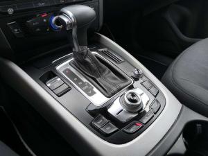 Balts Audi Q5 2013 Marijampole, ar dzinēja tilpumu 1.97 L un nobraukumu 328 tūkst. km par 8900 €, foto 19 vietnē AUTOMOTO.COM.LV