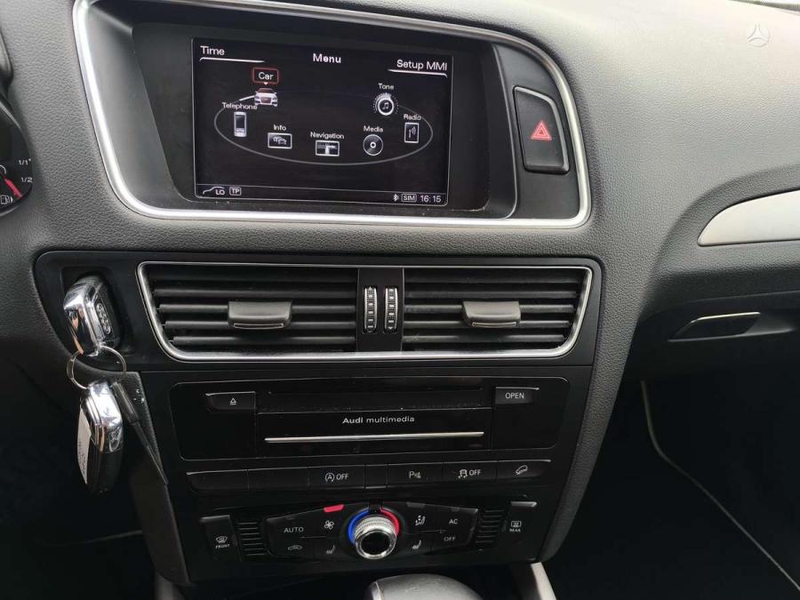 Balts Audi Q5 2013 Marijampole, ar dzinēja tilpumu 1.97 L un nobraukumu 328 tūkst. km par 8900 €, foto 21 vietnē AUTOMOTO.COM.LV
