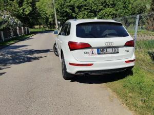 White Audi Q5 2013 in Kaunas, with an engine capacity of 3.00 L and mileage of 243 thousand km for 9950 €, photo 3 on AUTOMOTO.COM.LV
