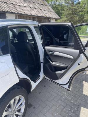 White Audi Q5 2013 in Lazdijai, with an engine capacity of 1.97 L and mileage of 193 thousand km for 13800 €, photo 12 on AUTOMOTO.COM.LV
