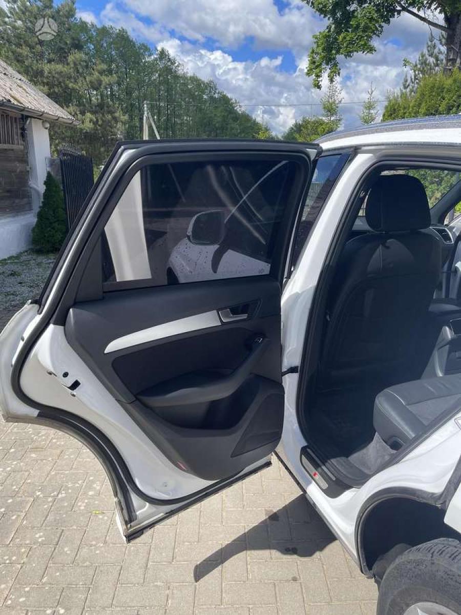 White Audi Q5 2013 in Lazdijai, with an engine capacity of 1.97 L and mileage of 193 thousand km for 13800 €, photo 14 on AUTOMOTO.COM.LV