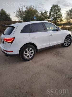 Balts Audi Q5 2013 Rīga, ar dzinēja tilpumu 2.00 L un nobraukumu 0 tūkst. km par 9500 €, foto  vietnē AUTOMOTO.COM.LV