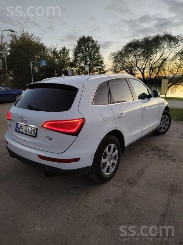 Balts Audi Q5 2013 Rīga, ar dzinēja tilpumu 2.00 L un nobraukumu 0 tūkst. km par 9500 €, foto 3 vietnē AUTOMOTO.COM.LV