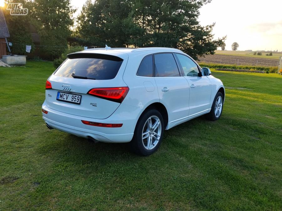 White Audi Q5 2013 in Marijampole, with an engine capacity of 2.00 L and mileage of 225 thousand km for 8500 €, photo 6 on AUTOMOTO.COM.LV