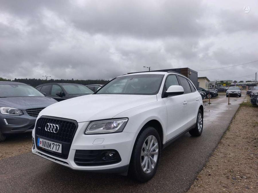 White Audi Q5 2013 in Vilnius, with an engine capacity of 2.00 L and mileage of 215 thousand km for 9350 €, photo 1 on AUTOMOTO.COM.LV