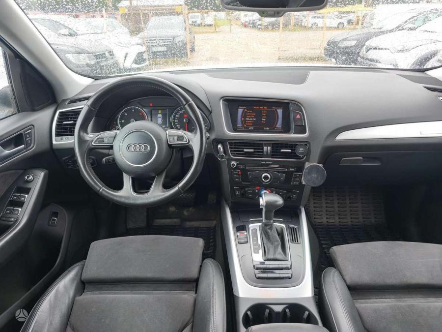 White Audi Q5 2013 in Vilnius, with an engine capacity of 2.00 L and mileage of 215 thousand km for 9350 €, photo 18 on AUTOMOTO.COM.LV