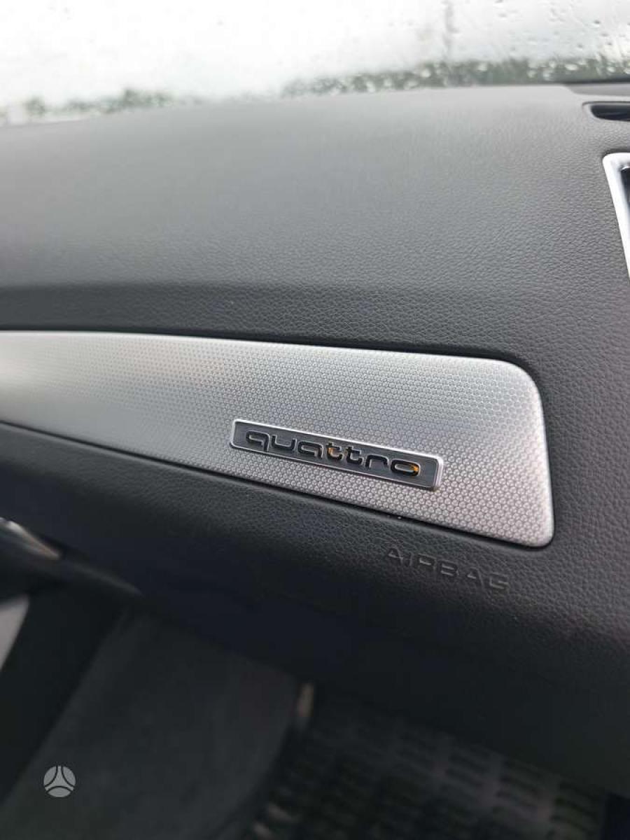 White Audi Q5 2013 in Vilnius, with an engine capacity of 2.00 L and mileage of 215 thousand km for 9350 €, photo 21 on AUTOMOTO.COM.LV