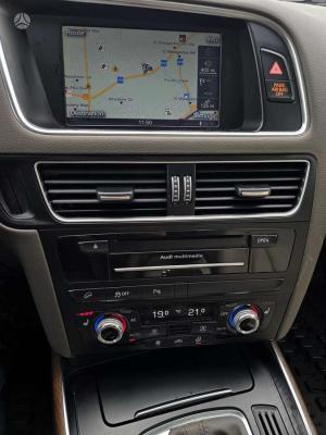 White Audi Q5 2013 in Radviliskis, with an engine capacity of 1.98 L and mileage of 196 thousand km for 7600 €, photo 17 on AUTOMOTO.COM.LV