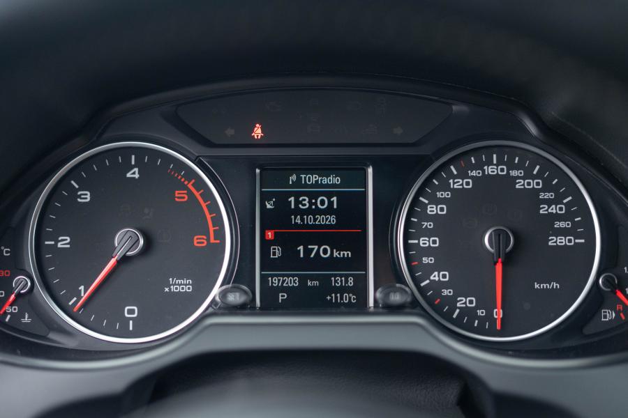 Balts Audi Q5 2013 Rīga, ar dzinēja tilpumu 2.00 L un nobraukumu 197 tūkst. km par 14550 €, foto 16 vietnē AUTOMOTO.COM.LV