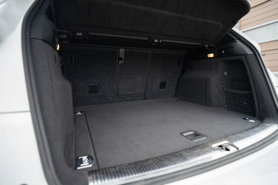 Balts Audi Q5 2013 Rīga, ar dzinēja tilpumu 2.00 L un nobraukumu 197 tūkst. km par 14550 €, foto 31 vietnē AUTOMOTO.COM.LV