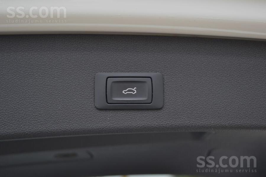 Balts Audi Q5 2013 Rīga, ar dzinēja tilpumu 2.00 L un nobraukumu 298 tūkst. km par 12490 €, foto 12 vietnē AUTOMOTO.COM.LV