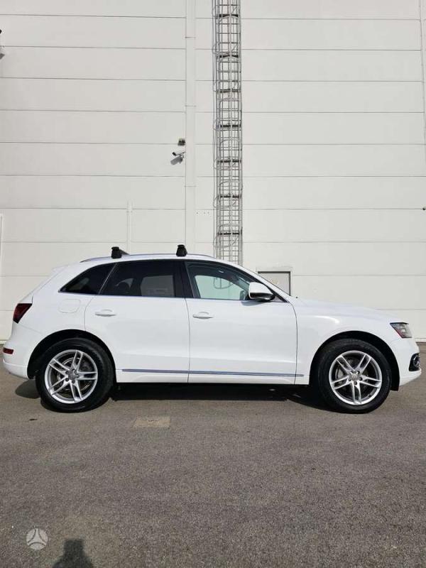 White Audi Q5 2014 in Klaipeda, with an engine capacity of 1.98 L and mileage of 174 thousand km for 11500 €, photo 5 on AUTOMOTO.COM.LV