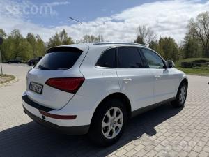Balts Audi Q5 2014 Liepāja, ar dzinēja tilpumu 2.00 L un nobraukumu 222 tūkst. km par 10900 €, foto 4 vietnē AUTOMOTO.COM.LV