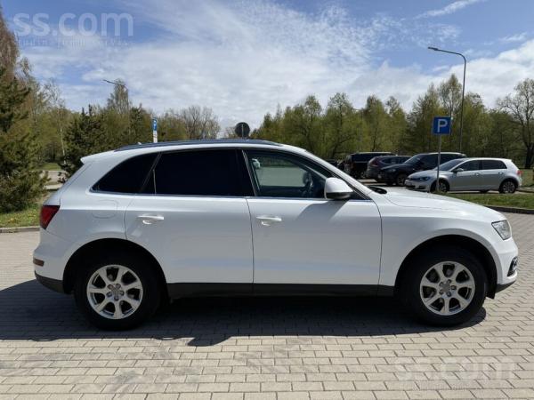 Balts Audi Q5 2014 Liepāja, ar dzinēja tilpumu 2.00 L un nobraukumu 222 tūkst. km par 10900 €, foto 6 vietnē AUTOMOTO.COM.LV