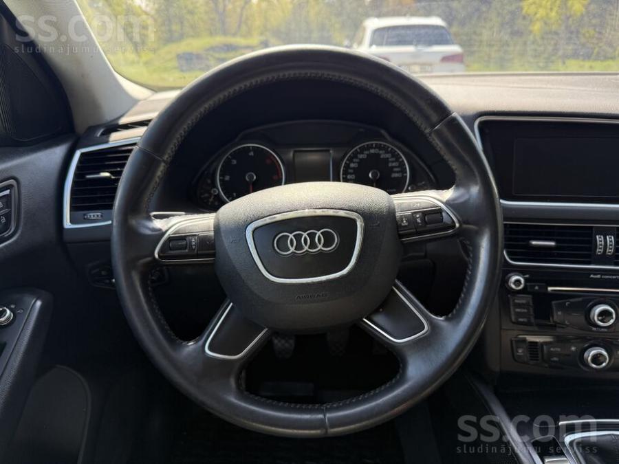 Balts Audi Q5 2014 Liepāja, ar dzinēja tilpumu 2.00 L un nobraukumu 222 tūkst. km par 10900 €, foto 16 vietnē AUTOMOTO.COM.LV