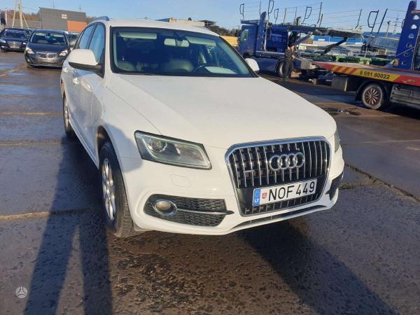 White Audi Q5 2014 in Kaunas, with an engine capacity of 2.00 L and mileage of 360 thousand km for 9555 €, photo 1 on AUTOMOTO.COM.LV