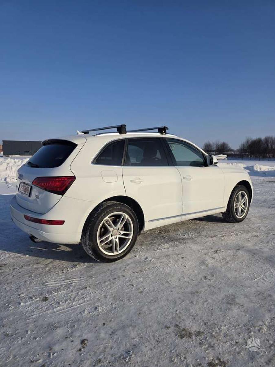 White Audi Q5 2014 in Klaipeda, with an engine capacity of 1.98 L and mileage of 174 thousand km for 9900 €, photo 6 on AUTOMOTO.COM.LV