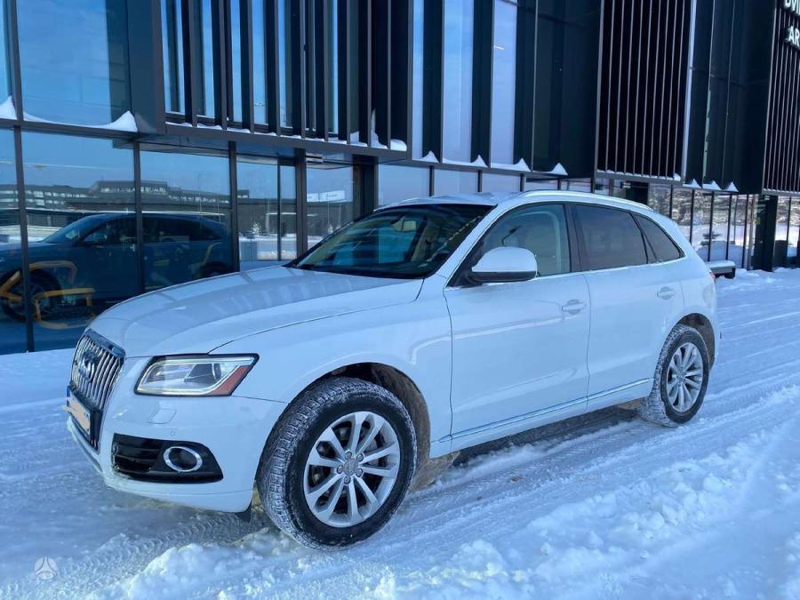 White Audi Q5 2014 in Vilnius, with an engine capacity of 1.98 L and mileage of 138 thousand km for 13900 €, photo 1 on AUTOMOTO.COM.LV