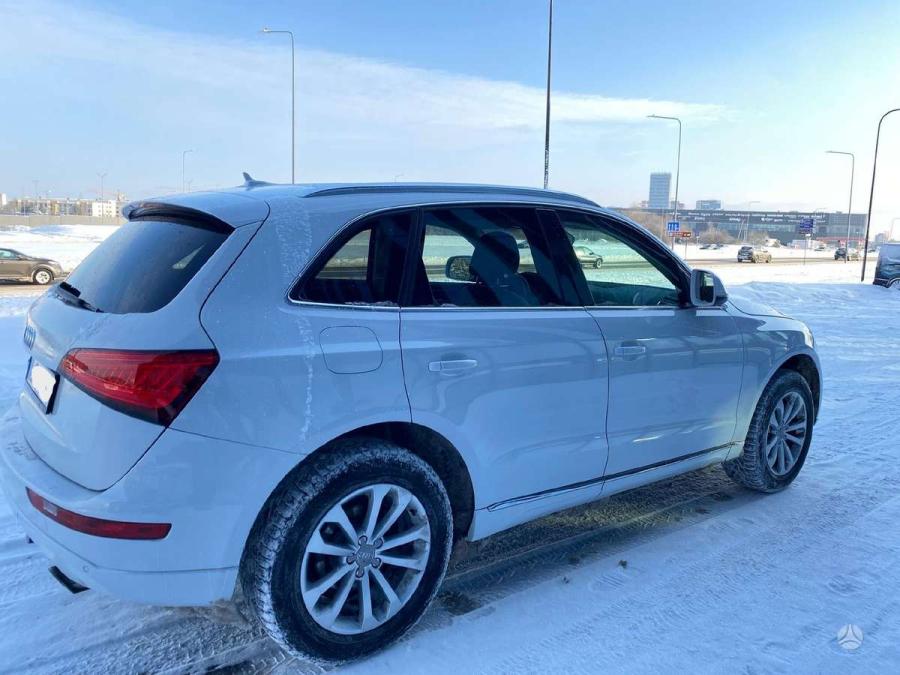 White Audi Q5 2014 in Vilnius, with an engine capacity of 1.98 L and mileage of 138 thousand km for 13900 €, photo 4 on AUTOMOTO.COM.LV