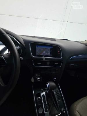 Balts Audi Q5 2014 Klaipėda, ar dzinēja tilpumu 2.00 L un nobraukumu 174 tūkst. km par 9900 €, foto 21 vietnē AUTOMOTO.COM.LV