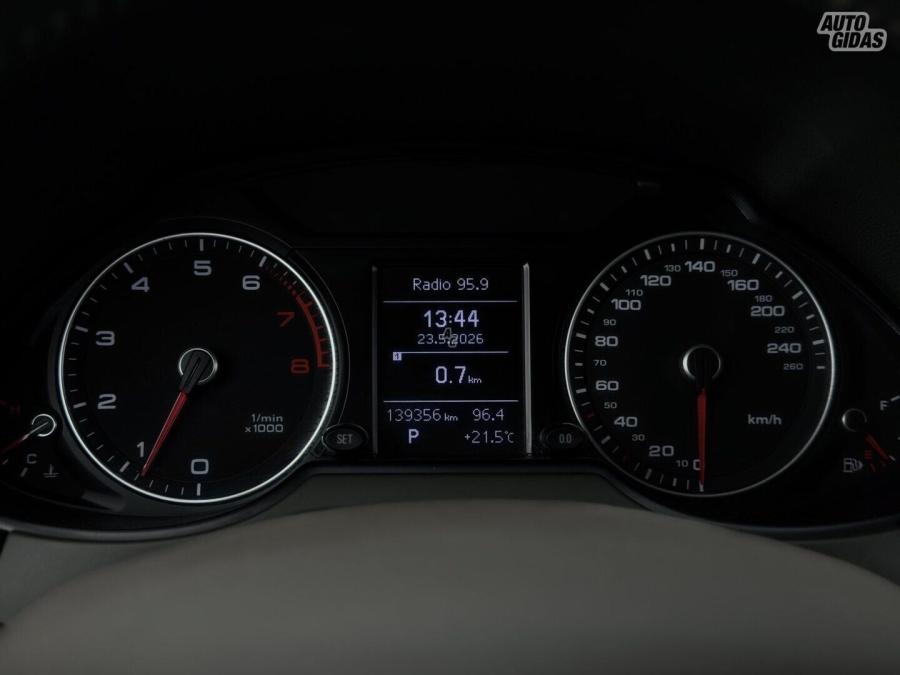White Audi Q5 2014 in Avizieniai, with an engine capacity of 2.00 L and mileage of 139 thousand km for 7990 €, photo 28 on AUTOMOTO.COM.LV