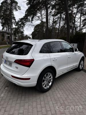 Balts Audi Q5 2014 Rīga, ar dzinēja tilpumu 2.00 L un nobraukumu 171 tūkst. km par 12500 €, foto 3 vietnē AUTOMOTO.COM.LV